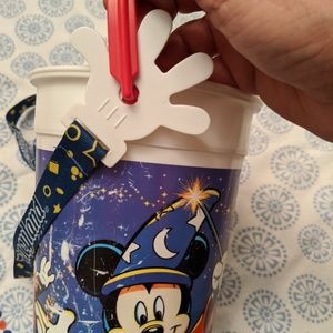 Disney | Kitchen | Vintage Disneyland Popcorn Bucket | Poshmark